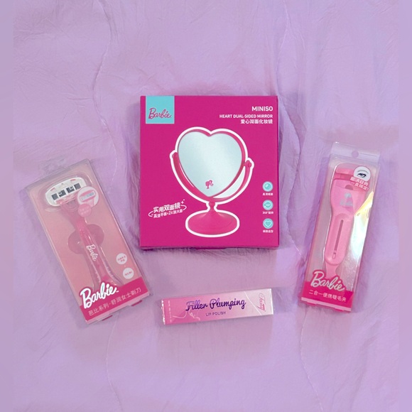Barbie | Accessories | Barbie Mirror Bundle | Poshmark